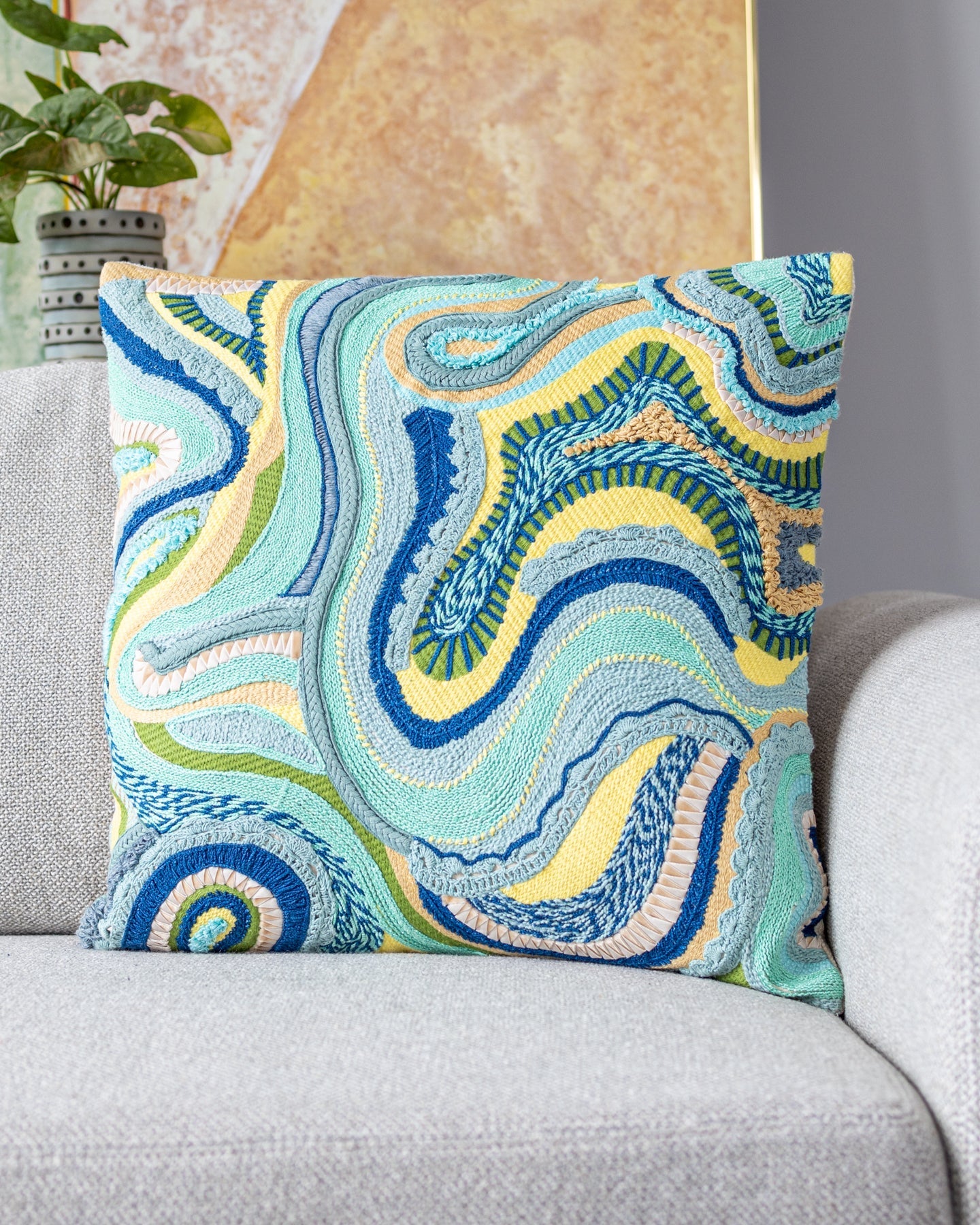 Last Chance Pillows – YaYa & Co.