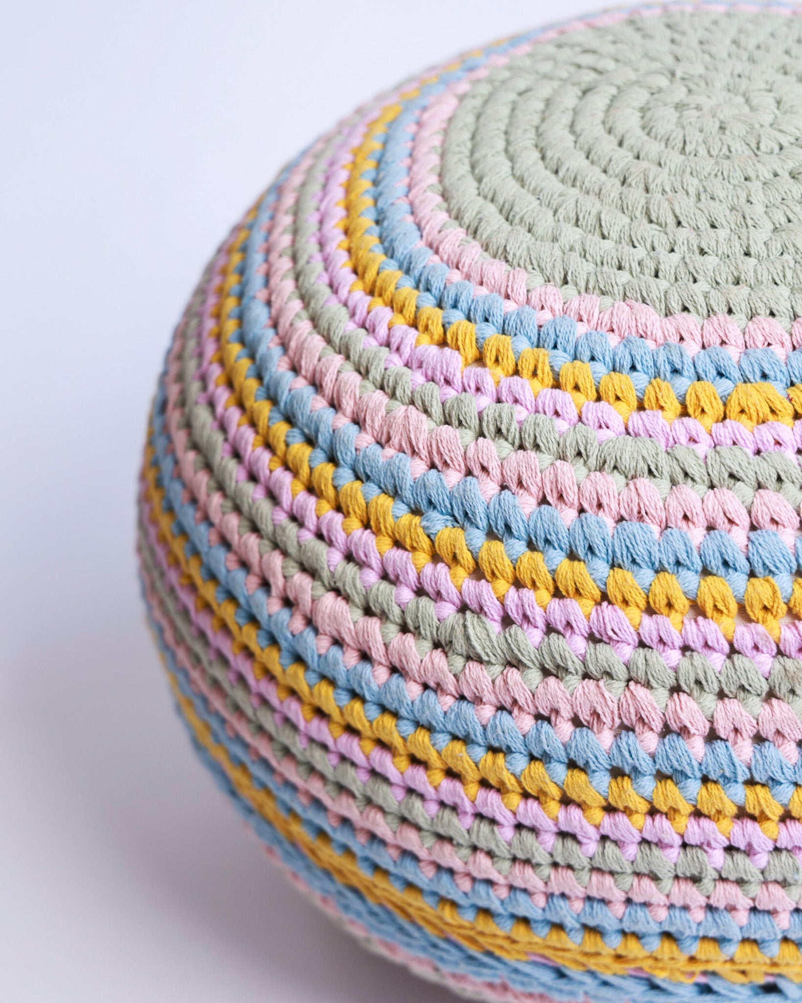 Ella Organic Cotton Pastel Crochet Pouf – YaYa & Co.
