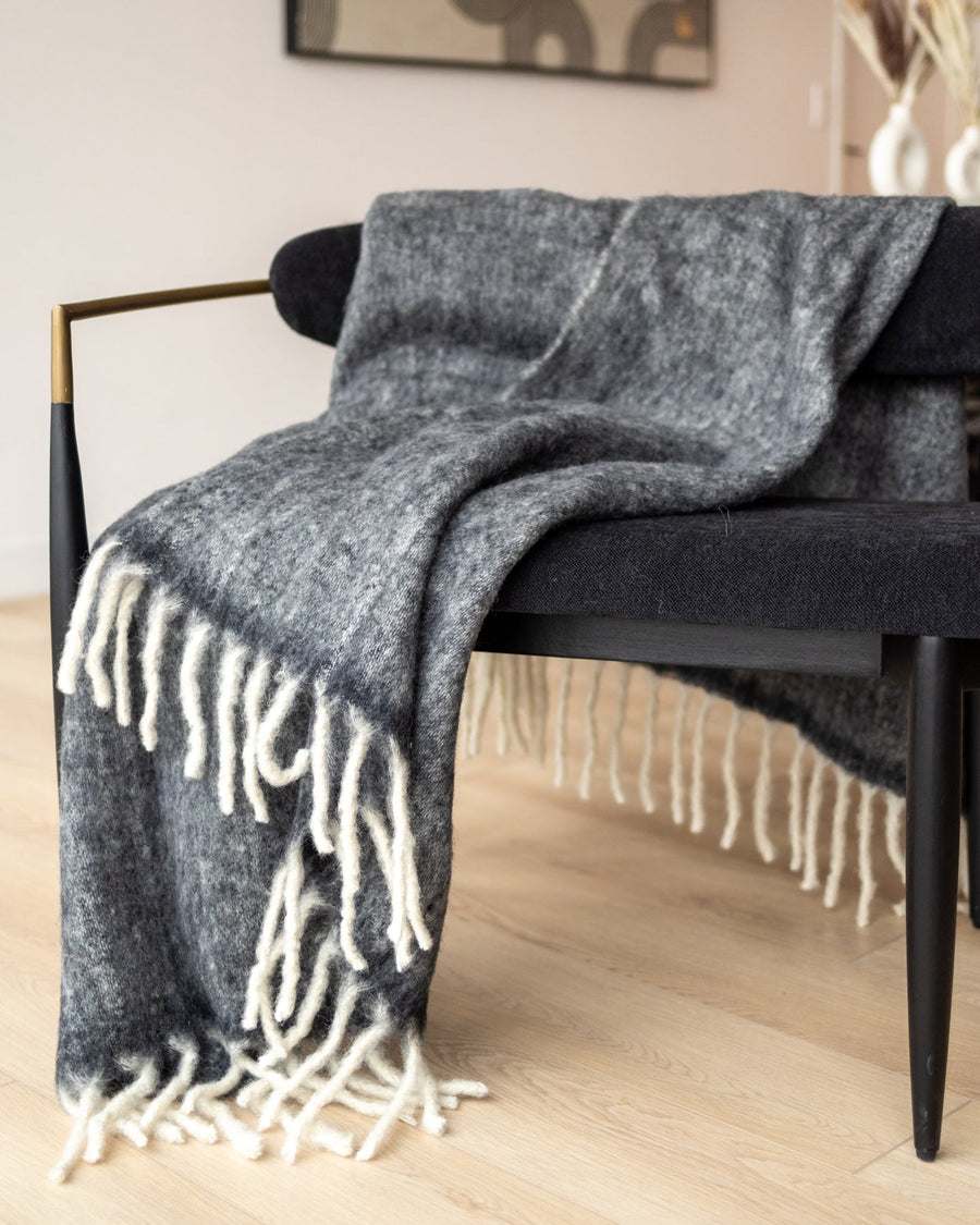 Gal Organic Brushed Wool Throw with Tassels – YaYa & Co.