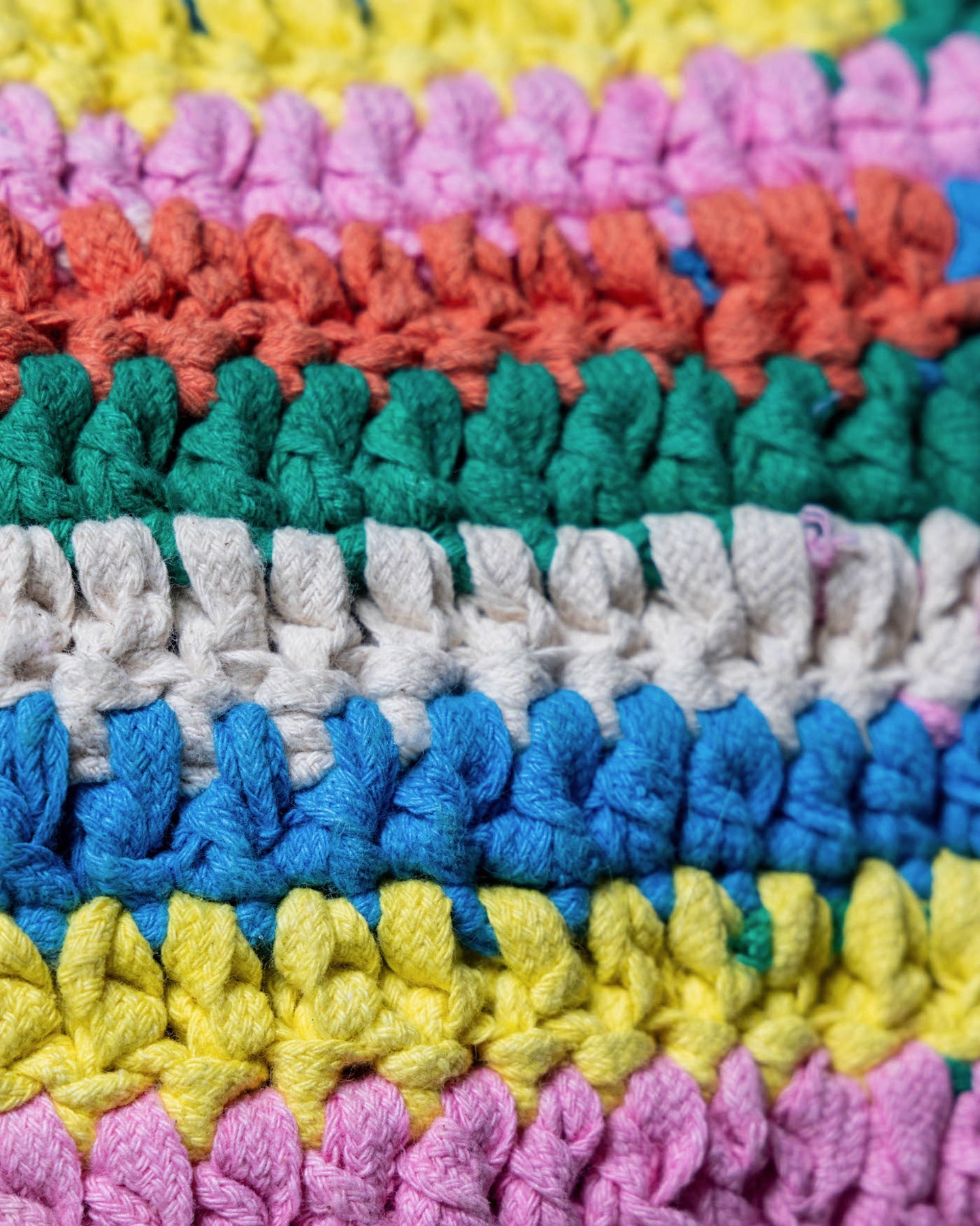 Jenny Abstract Crochet Shoulder Bag – YaYa & Co.