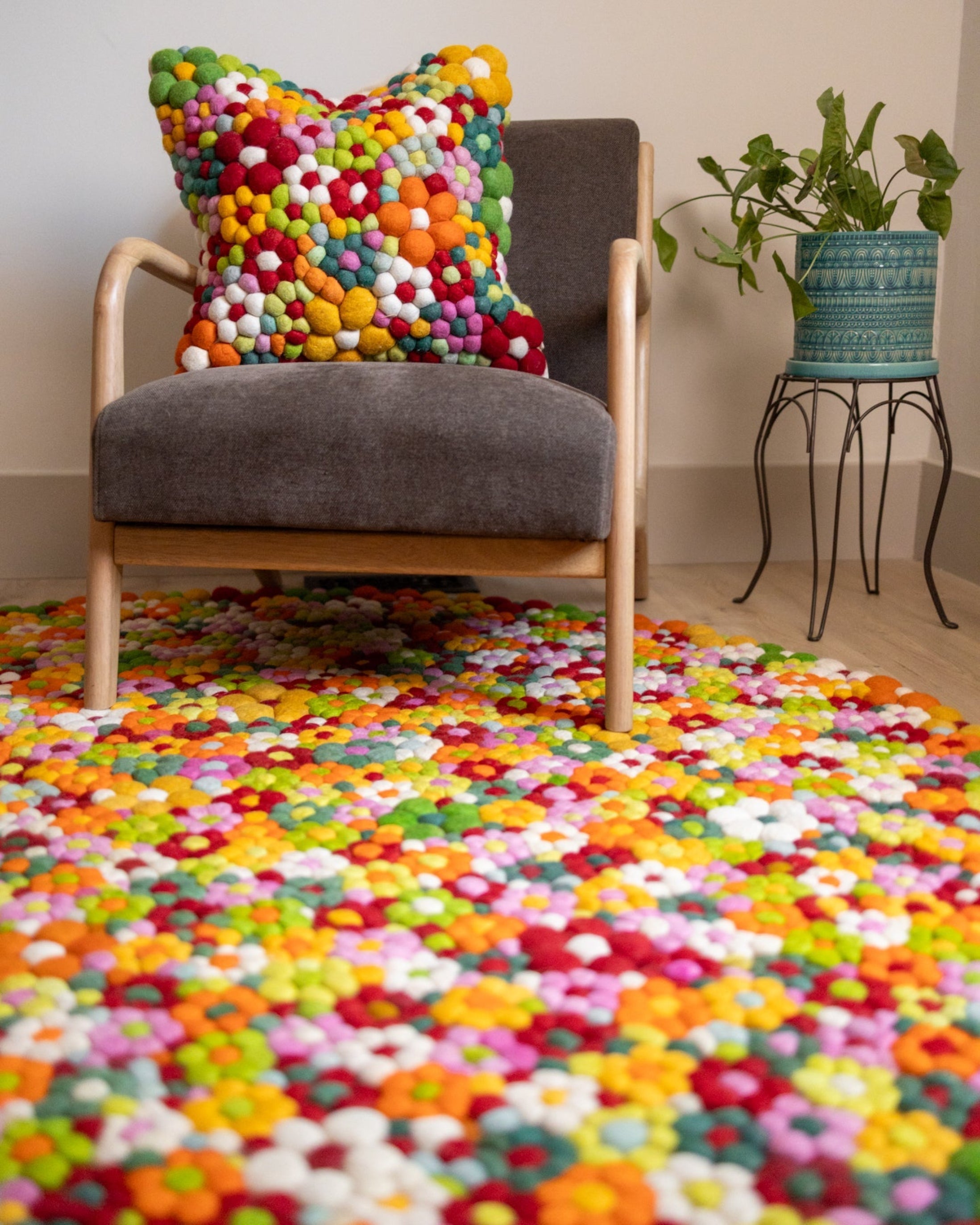 Lolly Organic Wool Handmade Colorful Abstract Rug – YaYa & Co.